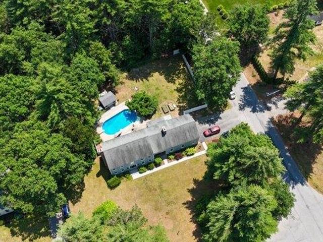 house with 4 bedroom, Queensbury NY ES104901350