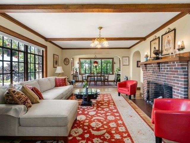house with 4 bedroom, Quincy MA DLS101749875