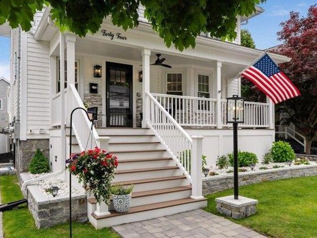 house with 4 bedroom, Quincy MA DLS103099425