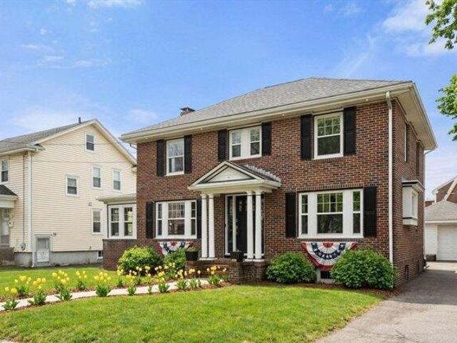 house with 4 bedroom, Quincy MA DS102283118