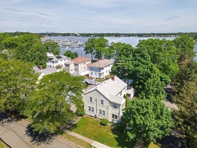 house with 4 bedroom, Quincy MA ES103439710