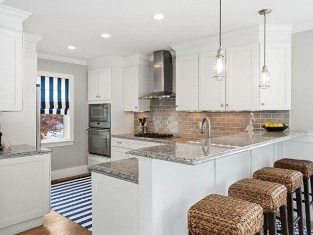 house with 4 bedroom, Quincy MA ES103500273