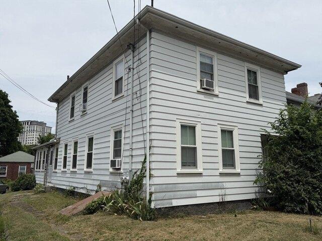 house with 4 bedroom, Quincy MA ES103851803