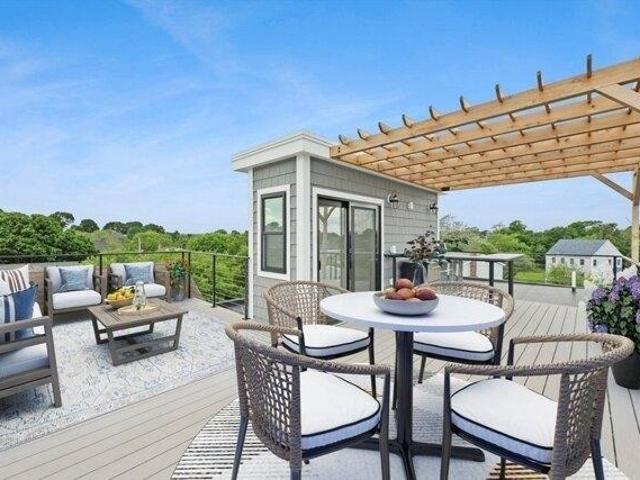house with 4 bedroom, Quincy MA ES103097689