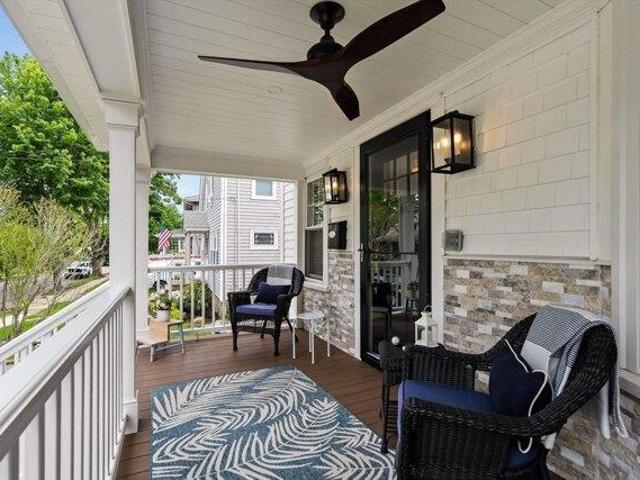 house with 4 bedroom, Quincy MA ES103099425