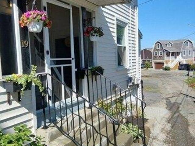 house with 4 bedroom, Quincy MA ES103222661