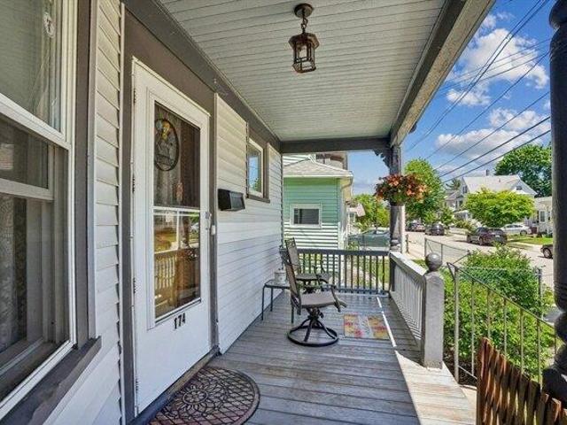 house with 4 bedroom, Quincy MA ES104541490