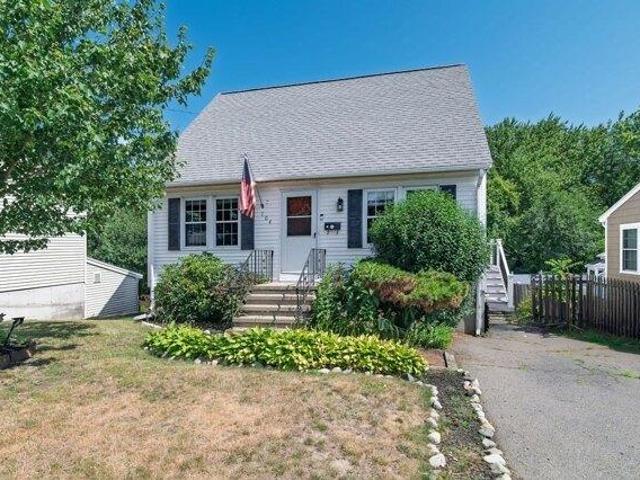 house with 4 bedroom, Quincy MA ES105060036