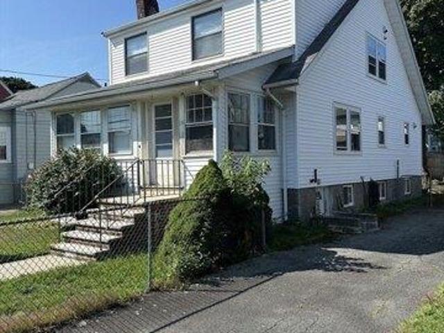 house with 4 bedroom, Quincy MA ES105157296