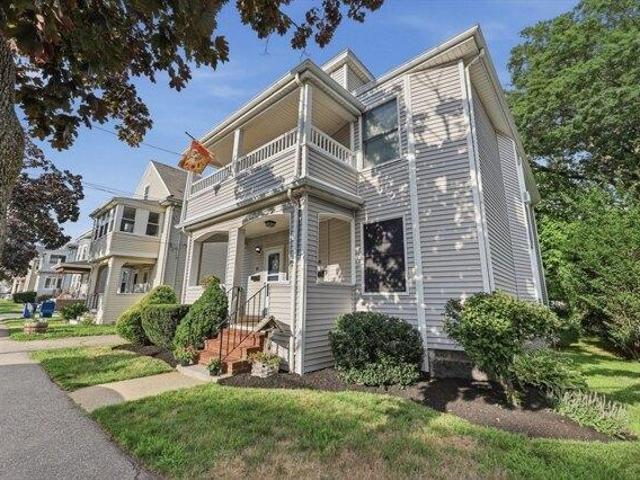 house with 4 bedroom, Quincy MA ES105233041