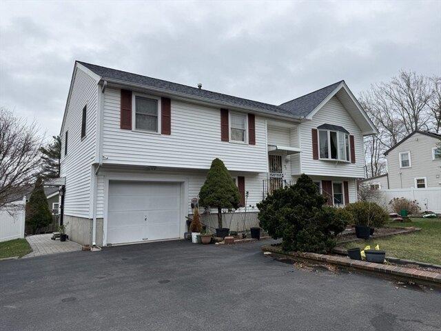 house with 4 bedroom, Randolph MA DS102669911