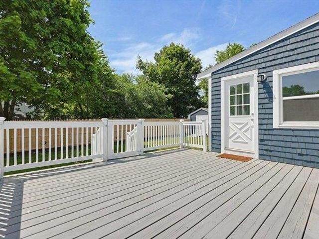 house with 4 bedroom, Randolph MA ES103665429