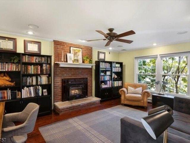 house with 4 bedroom, Randolph NJ DS102214280