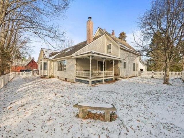 house with 4 bedroom, Rangeley ME DLS102118246