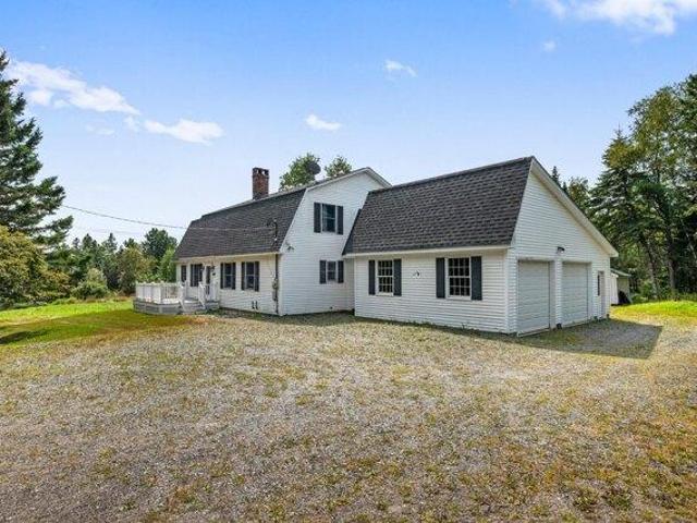 house with 4 bedroom, Rangeley ME DS102778814