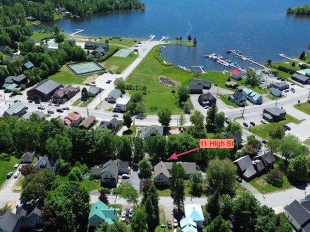 house with 4 bedroom, Rangeley ME DS104192182