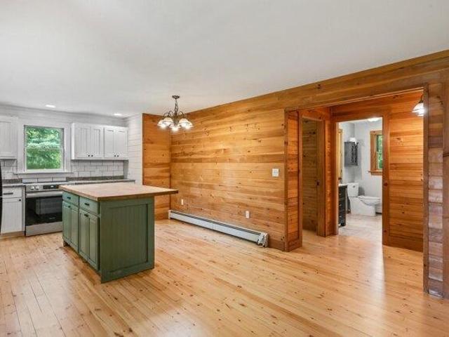house with 4 bedroom, Rangeley ME ES103887672