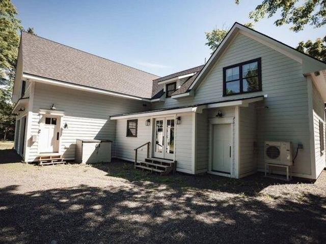 house with 4 bedroom, Rangeley ME ES103970361