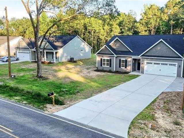 house with 4 bedroom, Raeford NC ES104898430
