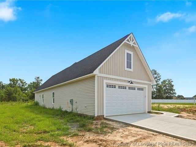 house with 4 bedroom, Raeford NC ES104899641