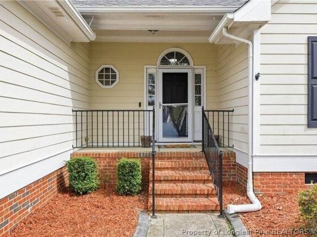 house with 4 bedroom, Raeford NC ES104901828