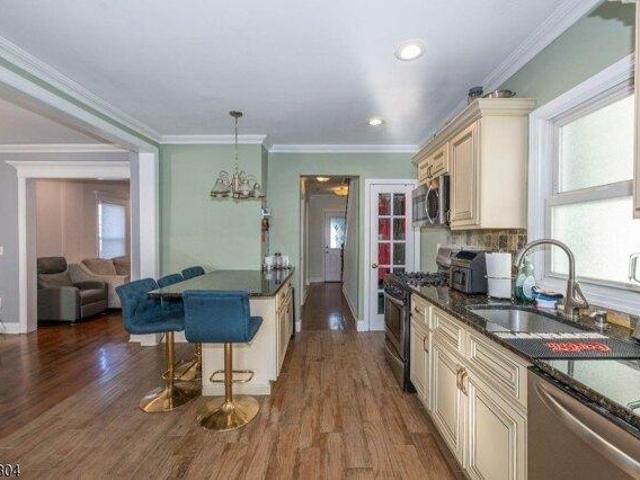 house with 4 bedroom, Rahway NJ DS102315714