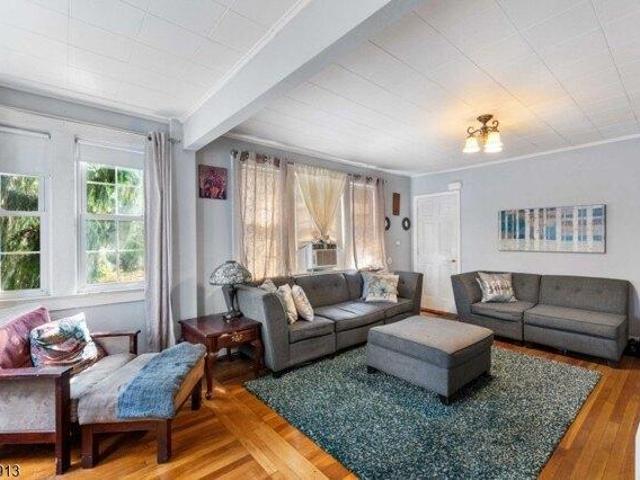 house with 4 bedroom, Rahway NJ DS104148170