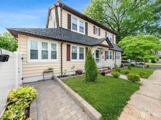 house with 4 bedroom, Rahway NJ DS104332333