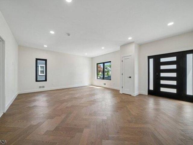 house with 4 bedroom, Rahway NJ ES104266295