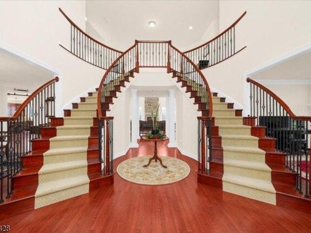 house with 4 bedroom, Raritan NJ DLS102798978