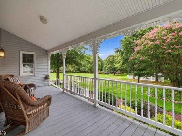 house with 4 bedroom, Raritan NJ ES105233612