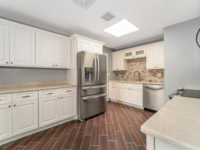 house with 4 bedroom, Raritan NJ ES103601039