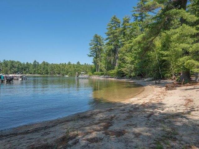 house with 4 bedroom, Raymond ME ES105115011