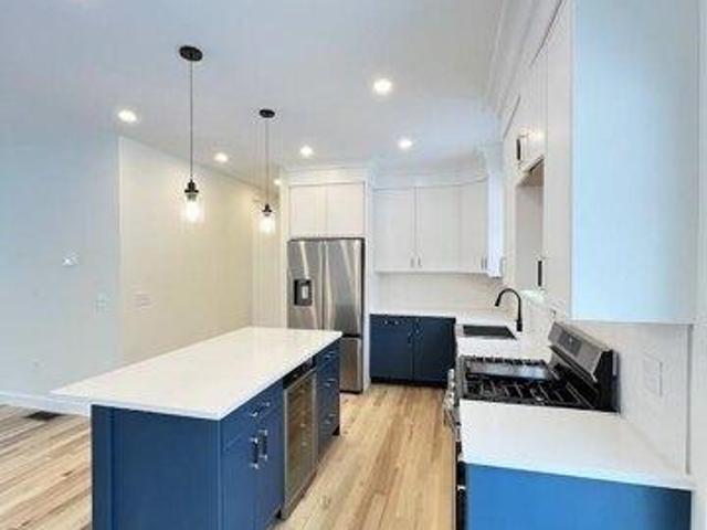 house with 4 bedroom, Raymond NH DLS102119959