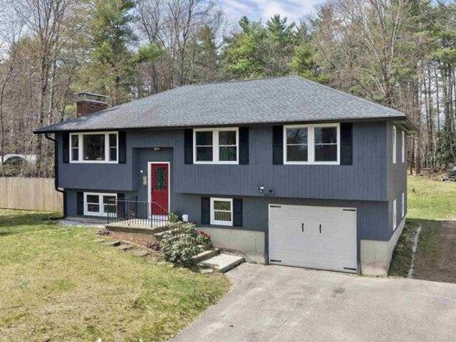 house with 4 bedroom, Raymond NH DLS103070344