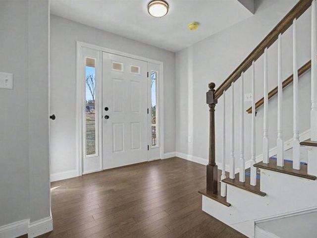 house with 4 bedroom, Raymond NH DS104265709