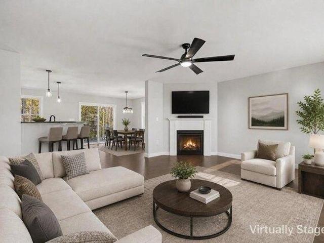 house with 4 bedroom, Raymond NH ES104848951