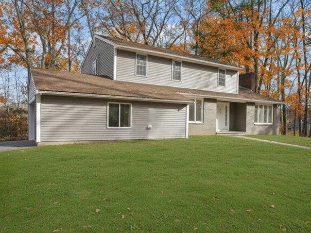 house with 4 bedroom, Raynham MA DLS102029841