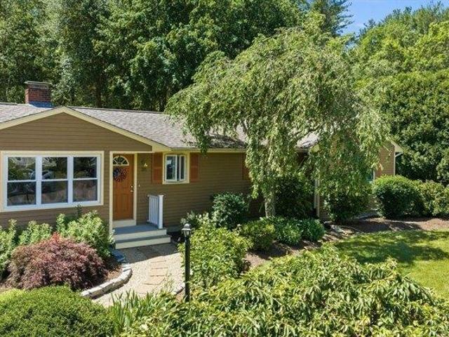 house with 4 bedroom, Raynham MA DS104043575