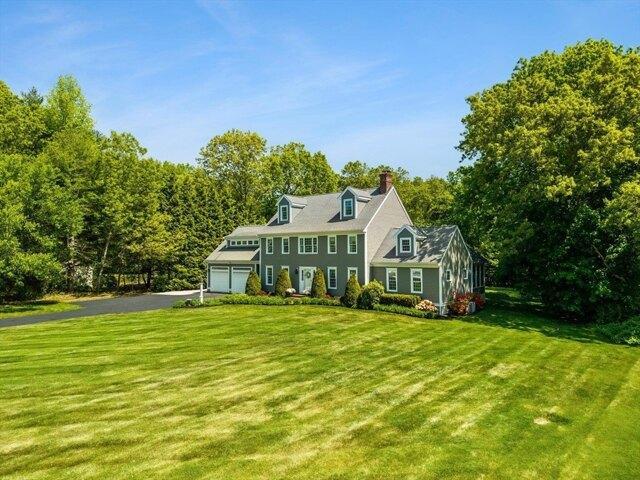 house with 4 bedroom, Raynham MA DS103097544