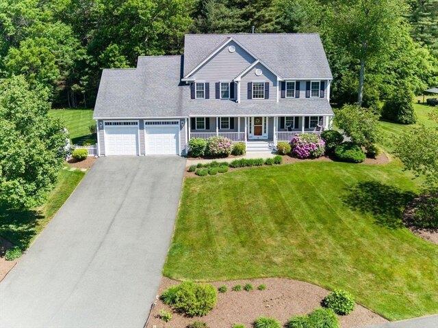 house with 4 bedroom, Raynham MA DS103431074