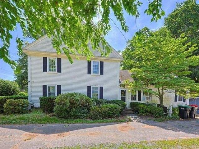 house with 4 bedroom, Raynham MA ES104375909