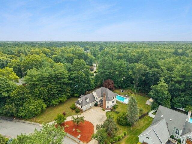 house with 4 bedroom, Raynham MA ES104791189