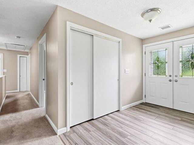 house with 4 bedroom, Raynham MA ES105143918