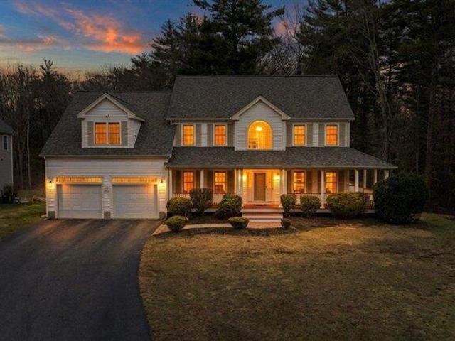 house with 4 bedroom, Raynham MA ES103070285