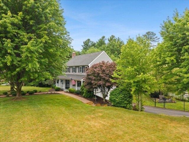house with 4 bedroom, Raynham MA ES103931646