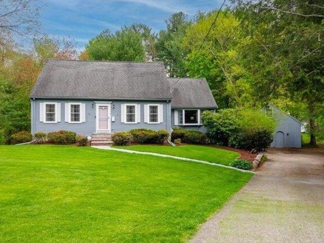 house with 4 bedroom, Reading MA DLS103035204