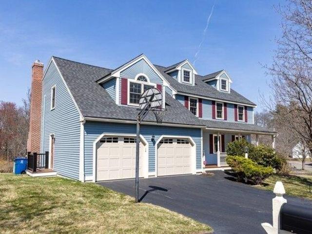 house with 4 bedroom, Reading MA DS102447306
