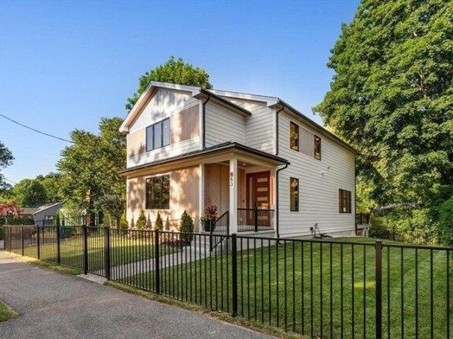 house with 4 bedroom, Reading MA DS103431620