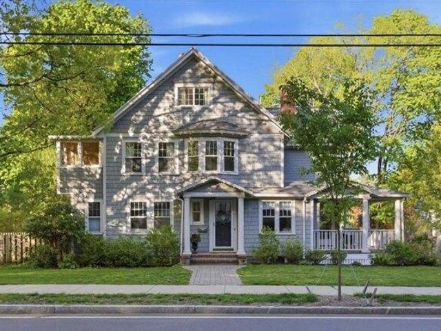 house with 4 bedroom, Reading MA DS103887496